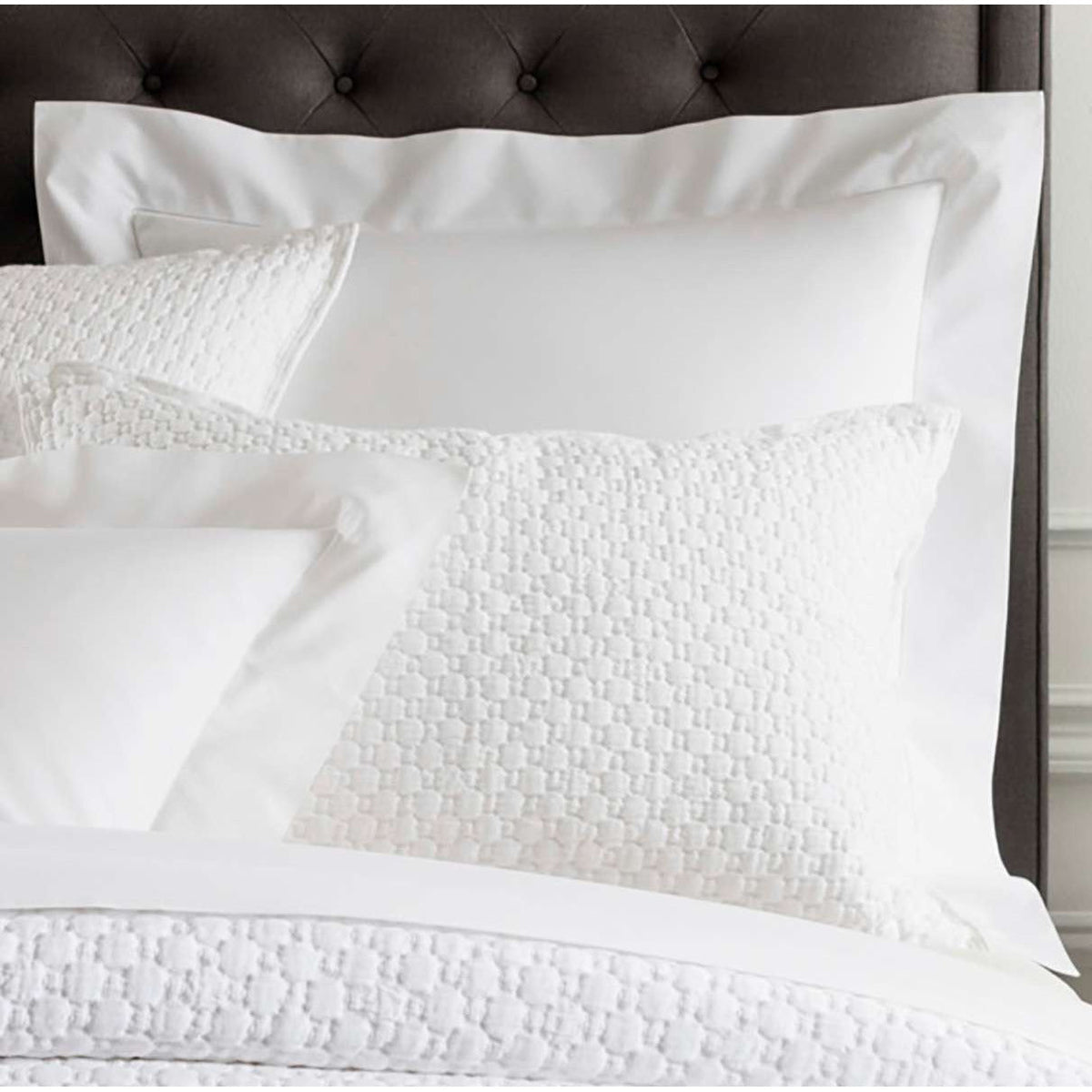 Lodi White Matelasse Sham – Light House Co.